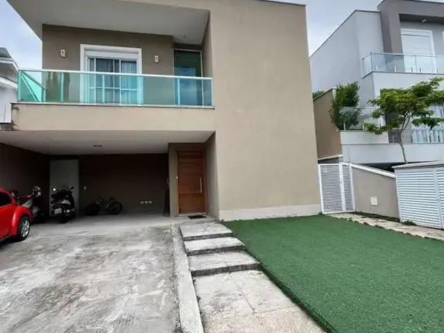 Casa / Sobrado para Venda em Santana de Parnaíba/SP Alphaville 4 Quartos
