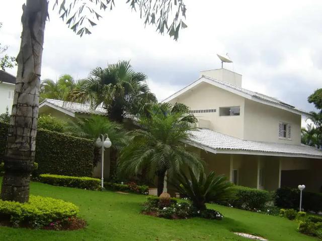 Casa / Sobrado para Venda em Santana de Parnaíba/SP Alphaville 4 Quartos