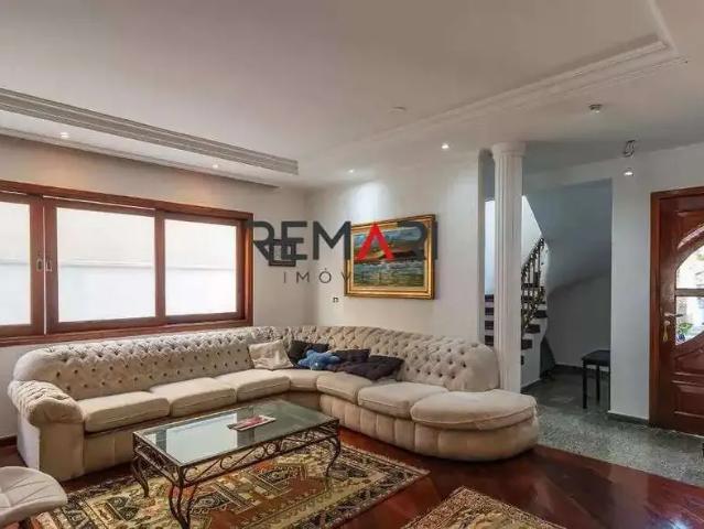 Casa / Sobrado para Venda em Santana de Parnaíba/SP Alphaville 4 Quartos