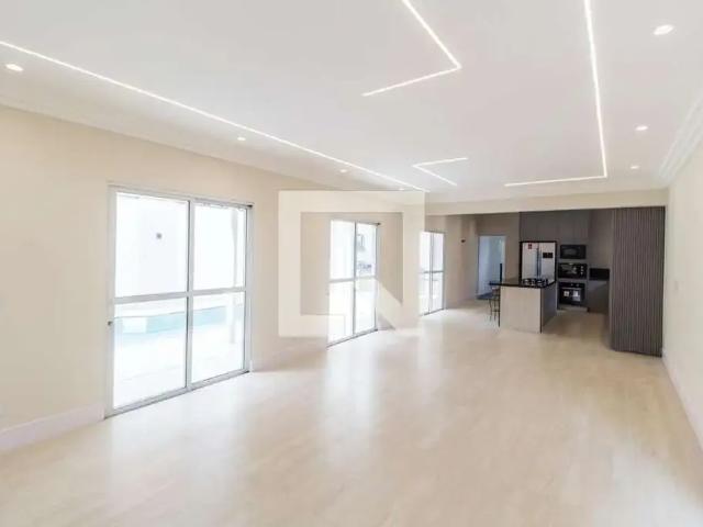 Casa / Sobrado para Venda em Santana de Parnaíba/SP Alphaville 4 Quartos