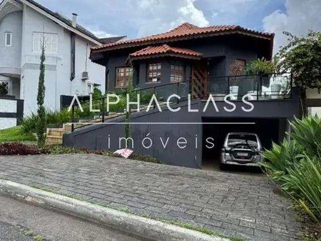 Casa / Sobrado para Venda em Santana de Parnaíba/SP Alphaville 4 Quartos