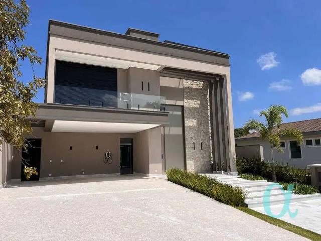 Casa / Sobrado para Venda em Santana de Parnaíba/SP Alphaville 4 Quartos