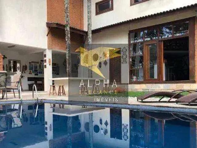 Casa / Sobrado para Venda em Santana de Parnaíba/SP Alphaville 4 Quartos