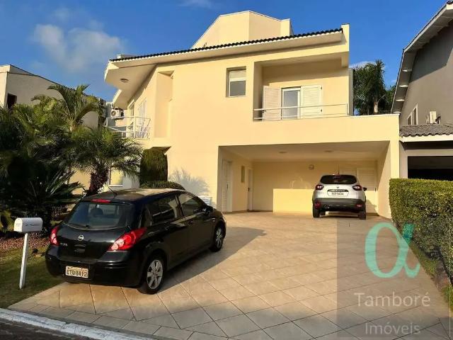 Casa / Sobrado para Venda em Santana de Parnaíba/SP Alphaville 4 Quartos