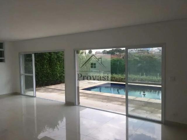 Casa / Sobrado para Venda em Santana de Parnaíba/SP Alphaville 4 Quartos