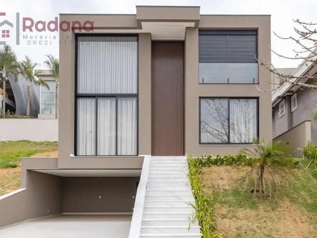 Casa / Sobrado para Venda em Santana de Parnaíba/SP Alphaville 4 Quartos