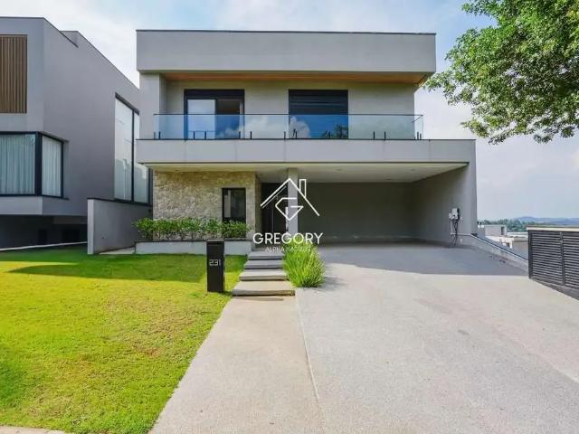 Casa / Sobrado para Venda em Santana de Parnaíba/SP Alphaville 4 Quartos
