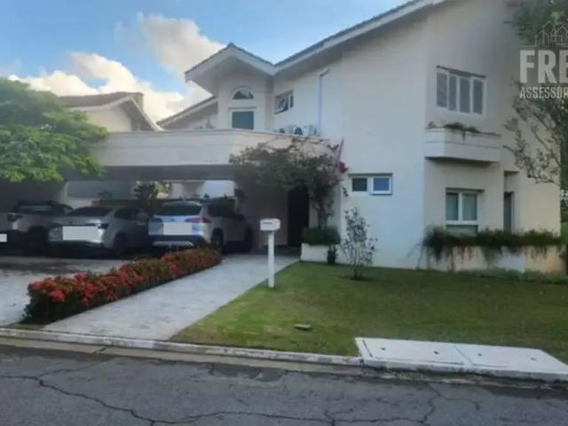 Casa / Sobrado para Venda em Santana de Parnaíba/SP Alphaville 4 Quartos