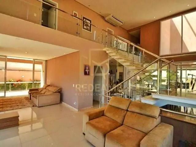 Casa / Sobrado para Venda em Santana de Parnaíba/SP Alphaville 4 Quartos