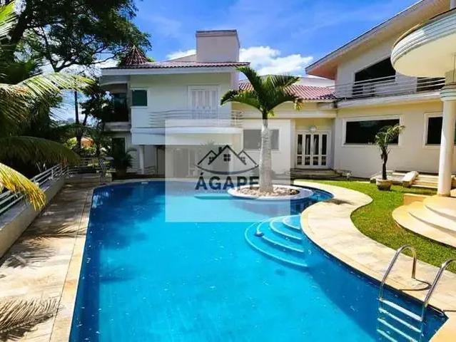 Casa / Sobrado para Venda em Santana de Parnaíba/SP Alphaville 4 Quartos