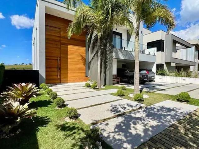 Casa / Sobrado para Venda em Santana de Parnaíba/SP Alphaville 4 Quartos