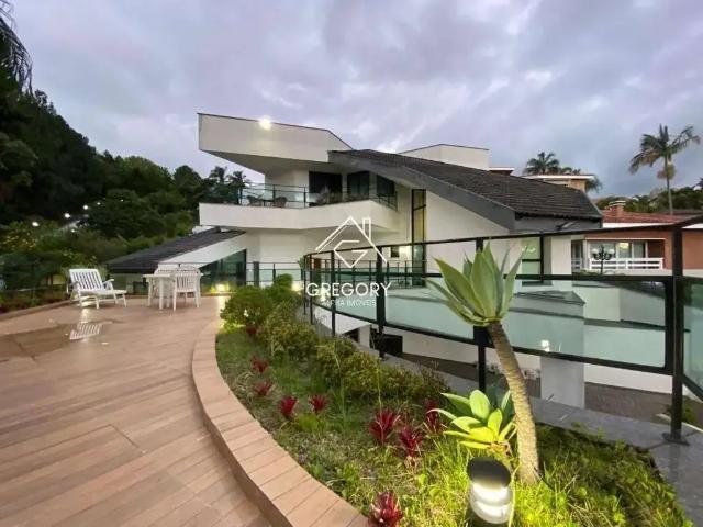 Casa / Sobrado para Venda em Santana de Parnaíba/SP Alphaville 4 Quartos