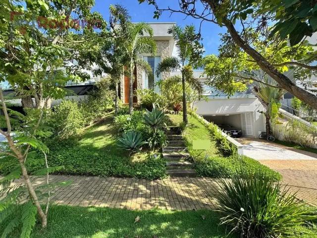 Casa / Sobrado para Venda em Santana de Parnaíba/SP Alphaville 5 Quartos
