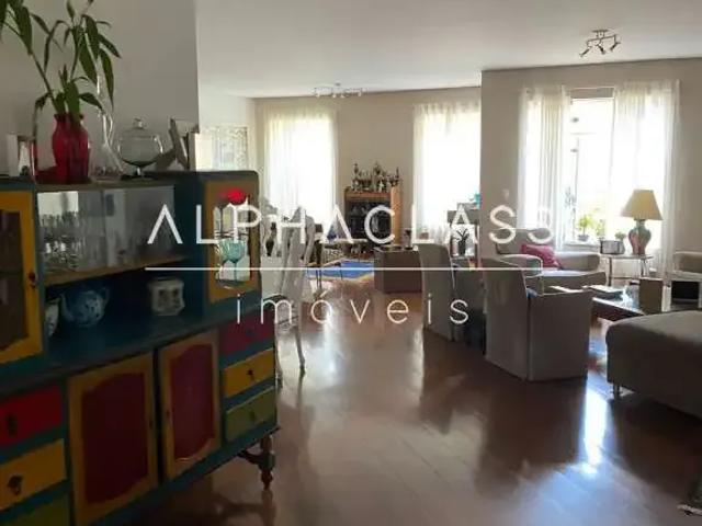 Casa / Sobrado para Venda em Santana de Parnaíba/SP Alphaville 5 Quartos
