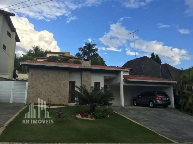 Casa / Sobrado para Venda em Santana de Parnaíba/SP Alphaville 5 Quartos