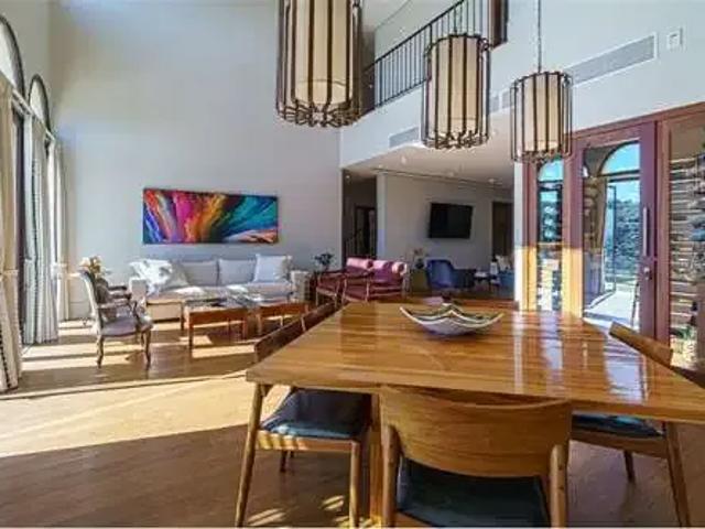 Casa / Sobrado para Venda em Santana de Parnaíba/SP Alphaville 5 Quartos