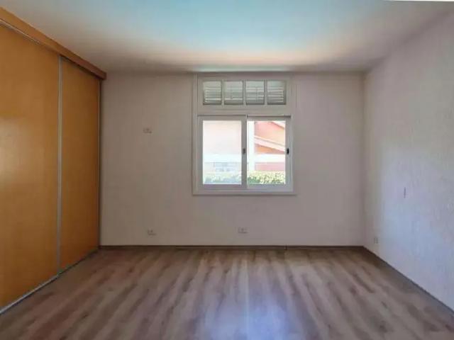 Casa / Sobrado para Venda em Santana de Parnaíba/SP Alphaville 5 Quartos