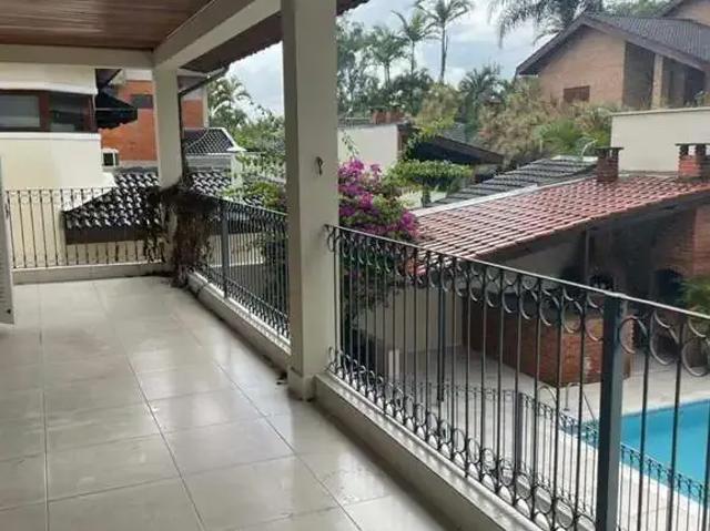 Casa / Sobrado para Venda em Santana de Parnaíba/SP Alphaville 5 Quartos