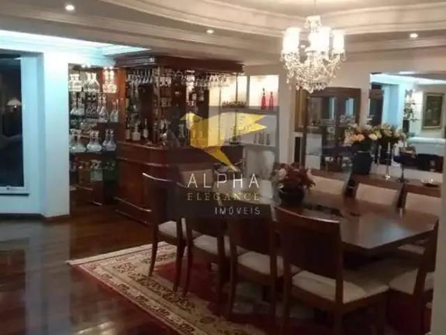Casa / Sobrado para Venda em Santana de Parnaíba/SP Alphaville 5 Quartos