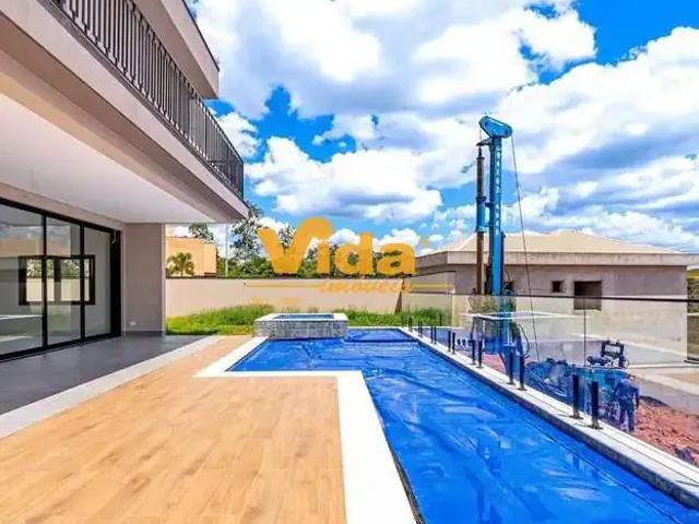 Casa / Sobrado para Venda em Santana de Parnaíba/SP Alphaville 5 Quartos