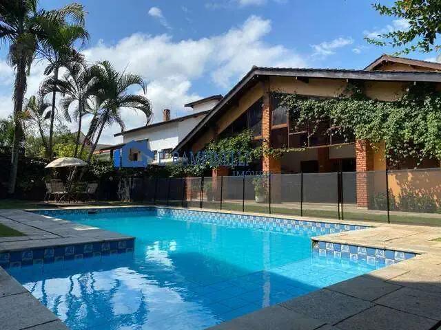 Casa / Sobrado para Venda em Santana de Parnaíba/SP Alphaville 5 Quartos