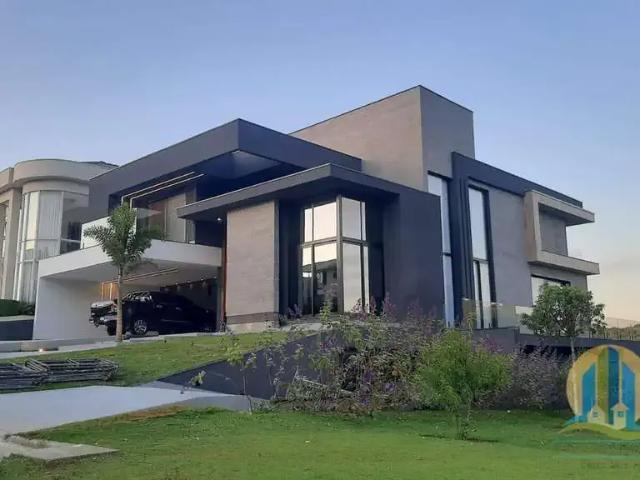 Casa / Sobrado para Venda em Santana de Parnaíba/SP Alphaville 5 Quartos