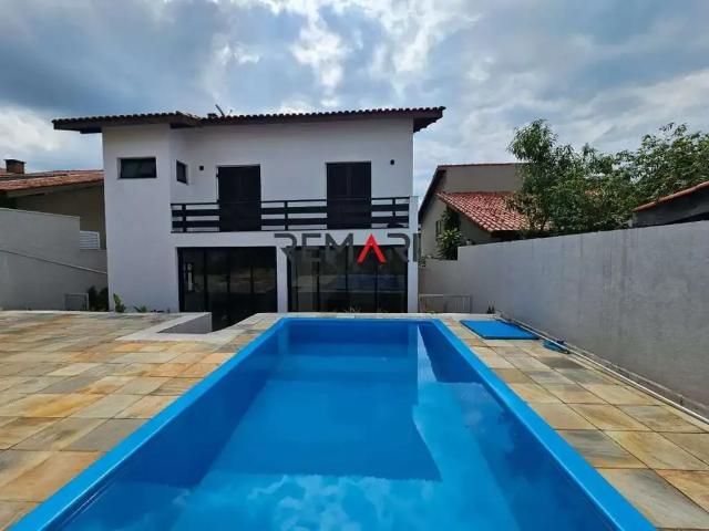 Casa / Sobrado para Venda em Santana de Parnaíba/SP Alphaville 5 Quartos