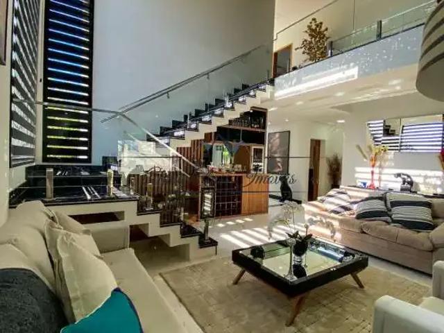 Casa / Sobrado para Venda em Santana de Parnaíba/SP Alphaville 5 Quartos