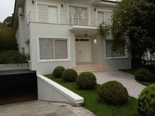 Casa / Sobrado para Venda em Santana de Parnaíba/SP Alphaville 5 Quartos