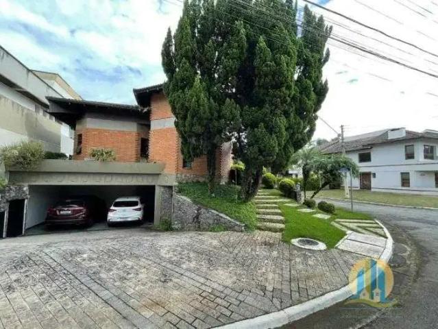 Casa / Sobrado para Venda em Santana de Parnaíba/SP Alphaville 5 Quartos