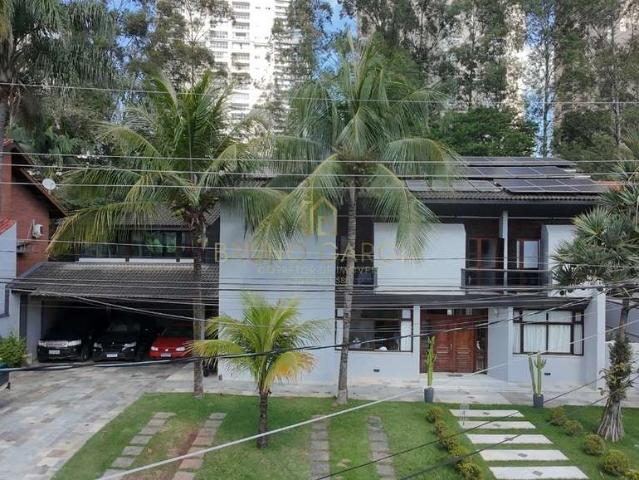 Casa / Sobrado para Venda em Santana de Parnaíba/SP Alphaville 7 Quartos