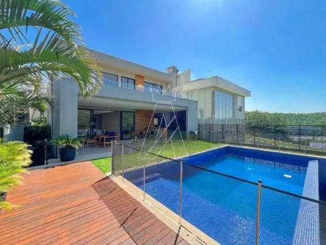 Casa / Sobrado para Venda em Santana de Parnaíba/SP Alphaville 1 Quartos