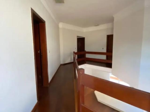 Casa / Sobrado para Venda em Santana de Parnaíba/SP Alphaville 2 Quartos