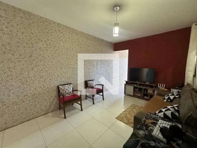 Casa / Sobrado para Venda em Santana de Parnaíba/SP Alphaville 2 Quartos