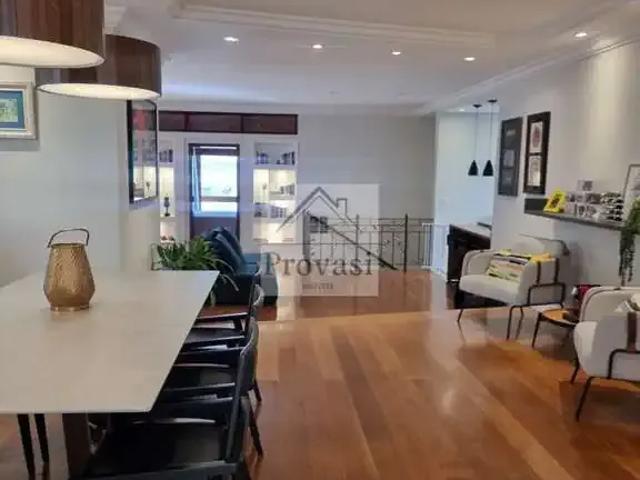 Casa / Sobrado para Venda em Santana de Parnaíba/SP Alphaville 3 Quartos