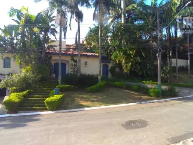Casa / Sobrado para Venda em Santana de Parnaíba/SP Alphaville 3 Quartos