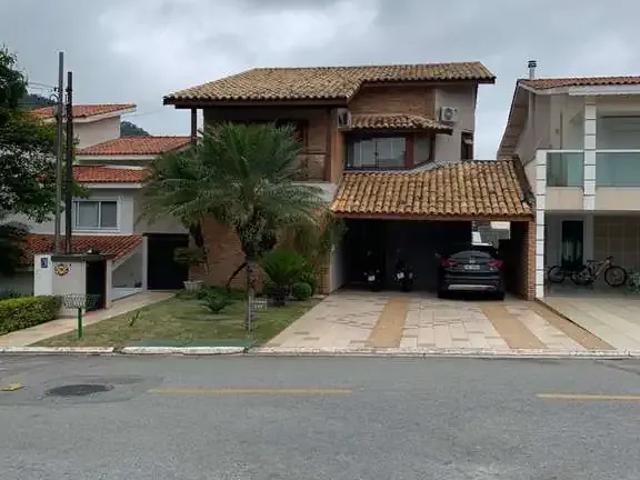 Casa / Sobrado para Venda em Santana de Parnaíba/SP Alphaville 3 Quartos