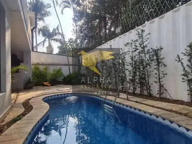 Casa / Sobrado para Venda em Santana de Parnaíba/SP Alphaville 3 Quartos
