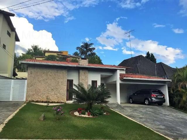 Casa / Sobrado para Venda em Santana de Parnaíba/SP Alphaville 3 Quartos