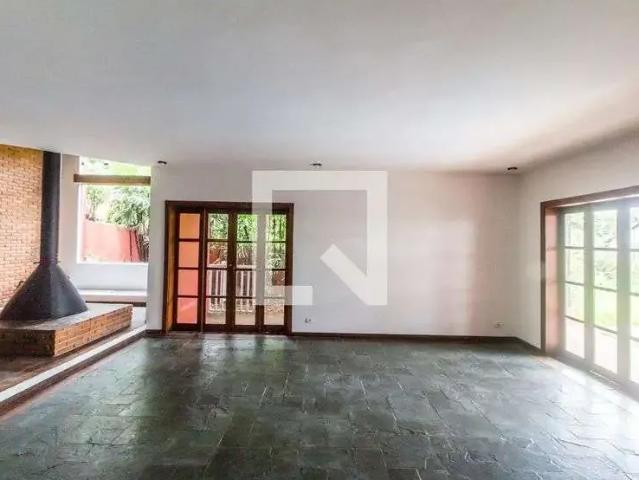 Casa / Sobrado para Venda em Santana de Parnaíba/SP Alphaville 3 Quartos