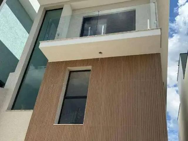 Casa / Sobrado para Venda em Santana de Parnaíba/SP Alphaville 3 Quartos