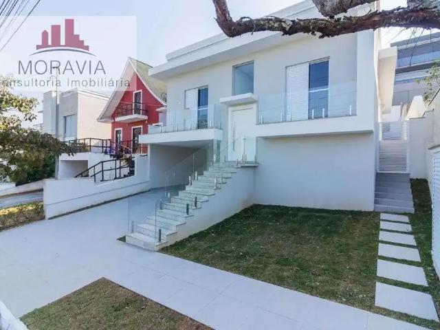 Casa / Sobrado para Venda em Santana de Parnaíba/SP Alphaville 3 Quartos