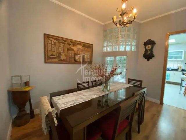 Casa / Sobrado para Venda em Santana de Parnaíba/SP Alphaville 3 Quartos