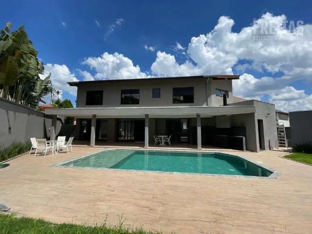 Casa / Sobrado para Venda em Santana de Parnaíba/SP Alphaville 3 Quartos