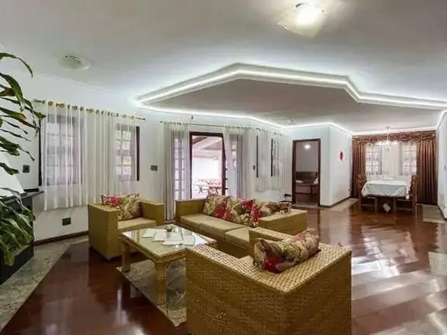Casa / Sobrado para Venda em Santana de Parnaíba/SP Alphaville Residencial 12 4 Quartos