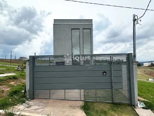 Casa / Sobrado para Venda em Santana de Parnaíba/SP Fazendinha 3 Quartos