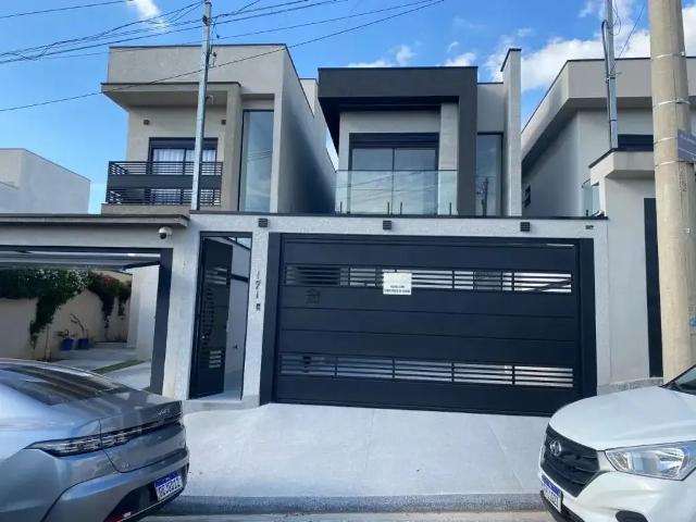Casa / Sobrado para Venda em Santana de Parnaíba/SP Jaguari 3 Quartos