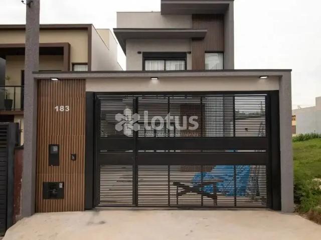 Casa / Sobrado para Venda em Santana de Parnaíba/SP Jaguari 3 Quartos
