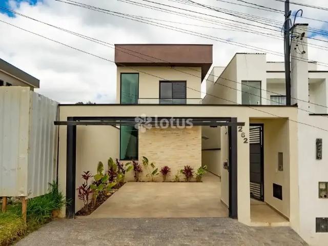 Casa / Sobrado para Venda em Santana de Parnaíba/SP Jaguari 3 Quartos