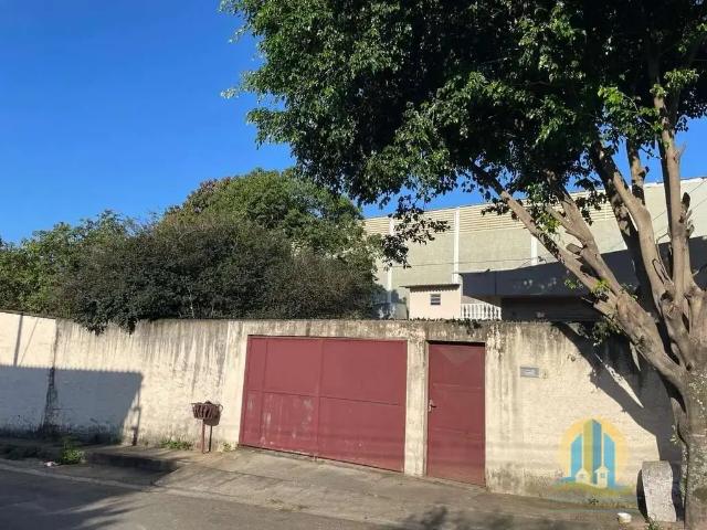 Casa / Sobrado para Venda em Santana de Parnaíba/SP Jardim Leda Fazendinha 3 Quartos
